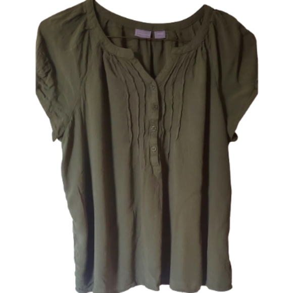 Laura Scott | Tops | Laura Scott Tops | Poshmark